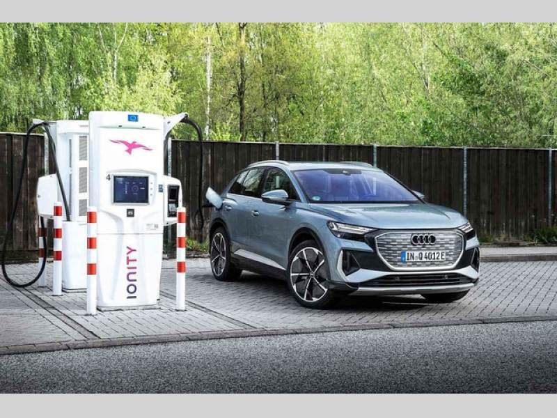 Diskuze - Modely řady Audi Q4 e-tron vstupují do roku 2022 s kratší ...