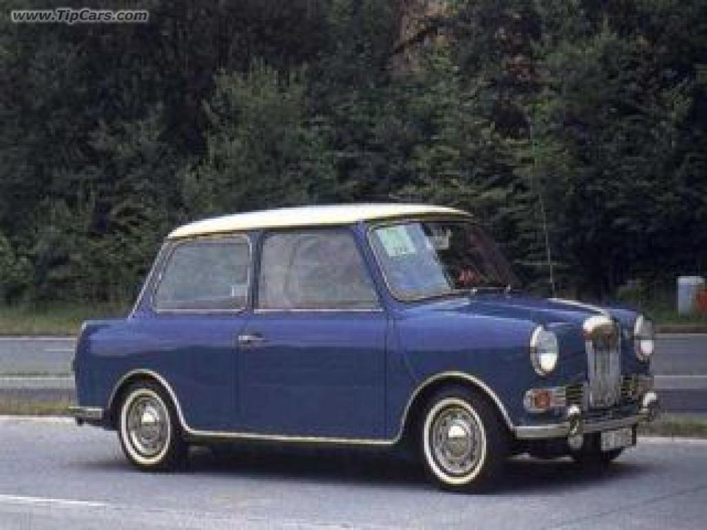 MINI - legenda z doby, kdy začínaly minisukně