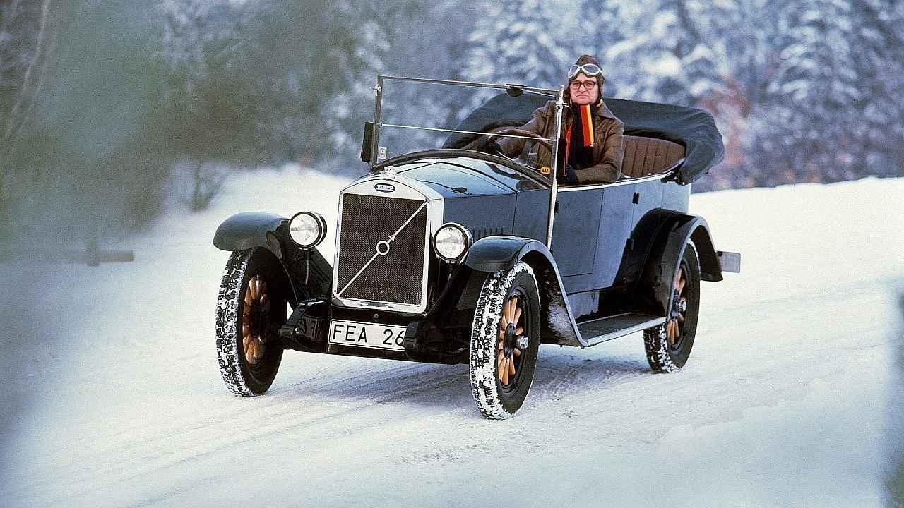 Před 90 lety vzniklo první Volvo. Při premiéře se omylem rozjelo ...