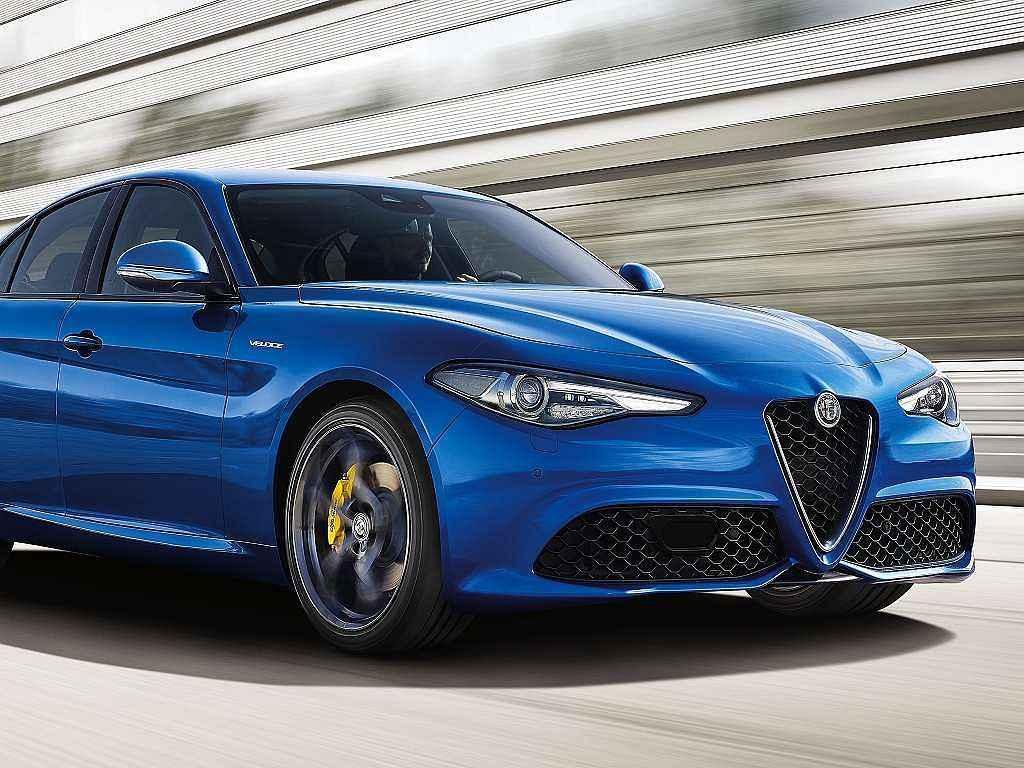 Alfa Romeo Giulia dostala verzi Veloce. Nabídne až 280 koní | Největší ...