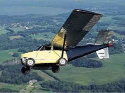 Unikátní veterán: V USA je za milion dolarů na prodej létající auto ...