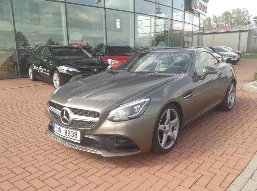 Koupit starší Mercedes-Benz SLC? | Největší inzerce autobazarů - TipCars