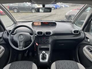 Toyota Hilux | Největší inzerce autobazarů - TipCars