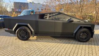 Tesla Cybertruck | Největší inzerce autobazarů - TipCars