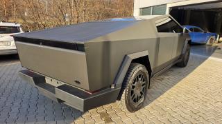 Tesla Cybertruck | Největší inzerce autobazarů - TipCars
