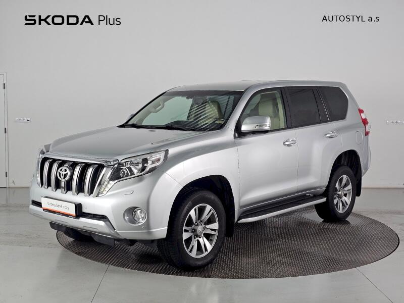 Toyota Land Cruiser 3.0D 140kW 4x4 EXECUTIVE | Největší inzerce ...