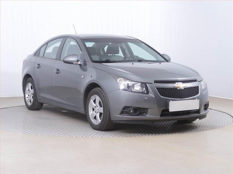 Chevrolet Cruze 1.6 i 16V, nová STK, rezervace | Největší inzerce ...