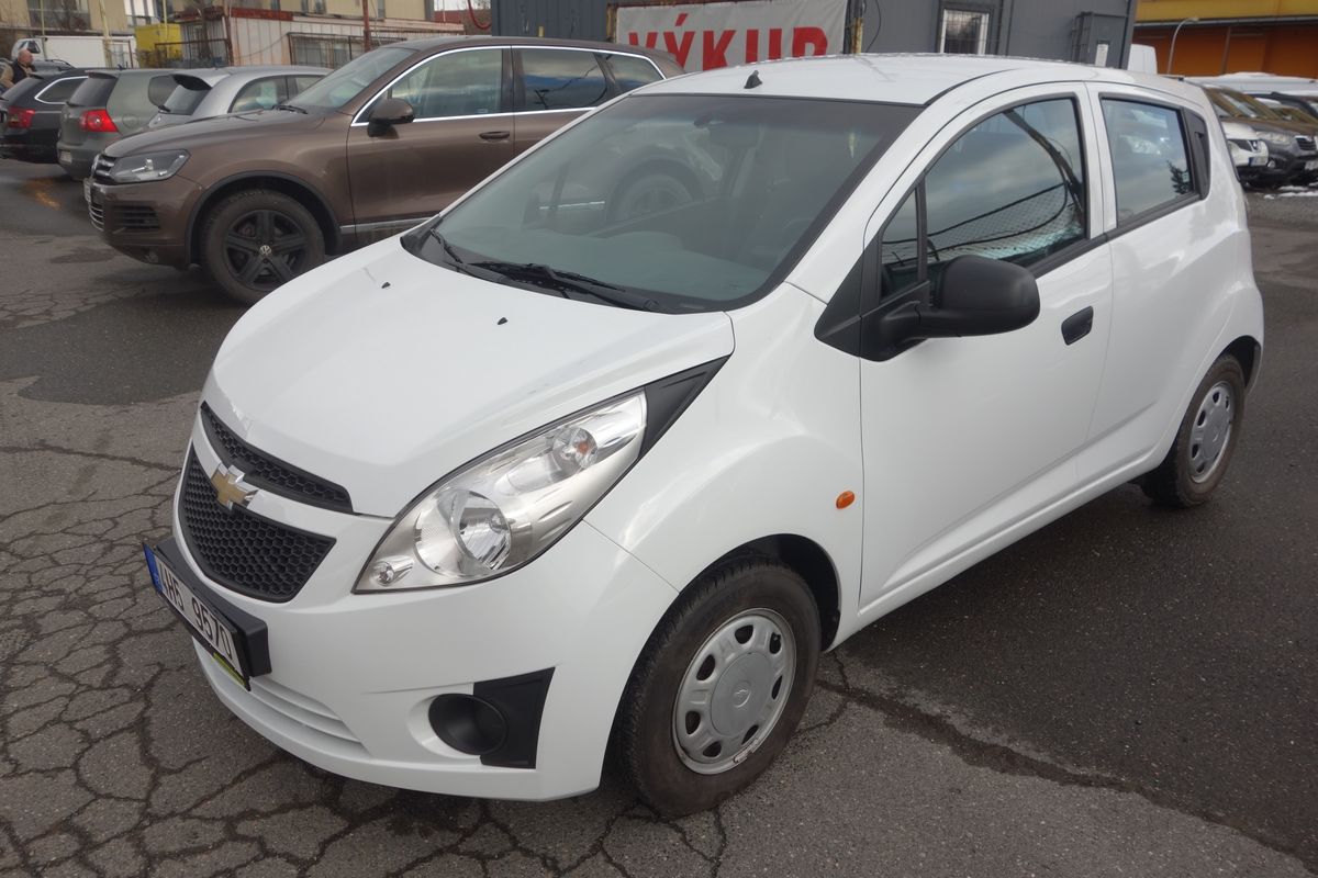 Chevrolet Spark 1,0i ČR ! NAJ.49000 km !!! | Největší inzerce ...