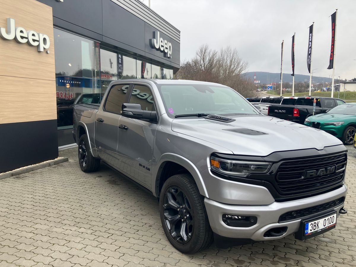 RAM 1500 5.7 V8 HEMI LIMITED NIGHT | Největší inzerce autobazarů - TipCars